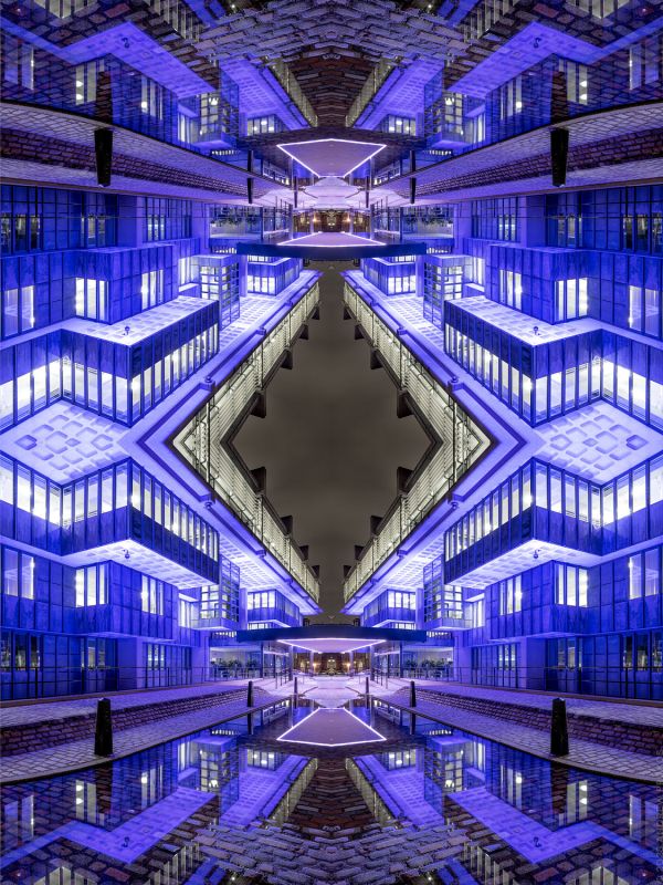50 Stunning Examples of Cities at Night - Urban Night Photography - PROKOS