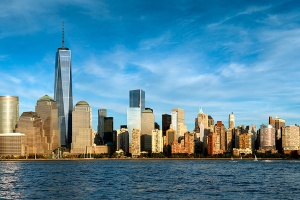 Panoramic Skyline of Lower Manhattan and World Trade Center at Night ...