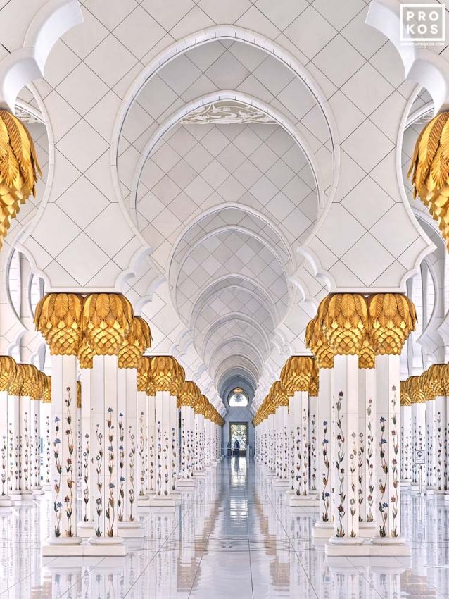 Sheikh Zayed Mosque Colonnade I - Abu Dhabi Fine Art Photos - PROKOS